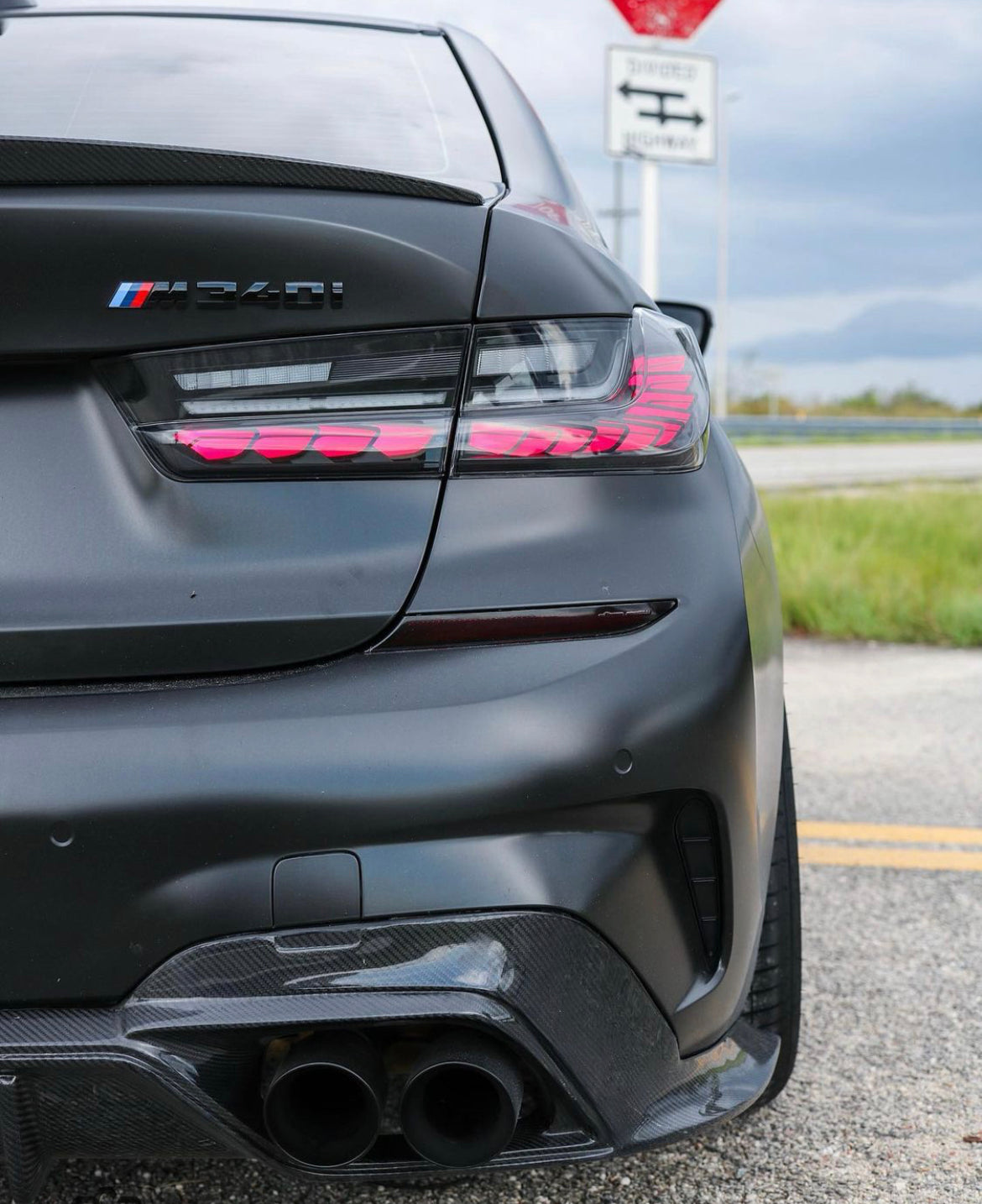 CMST Tuning Carbon Fiber Rear Diffuser for BMW 3 Series G20 G21 M340i